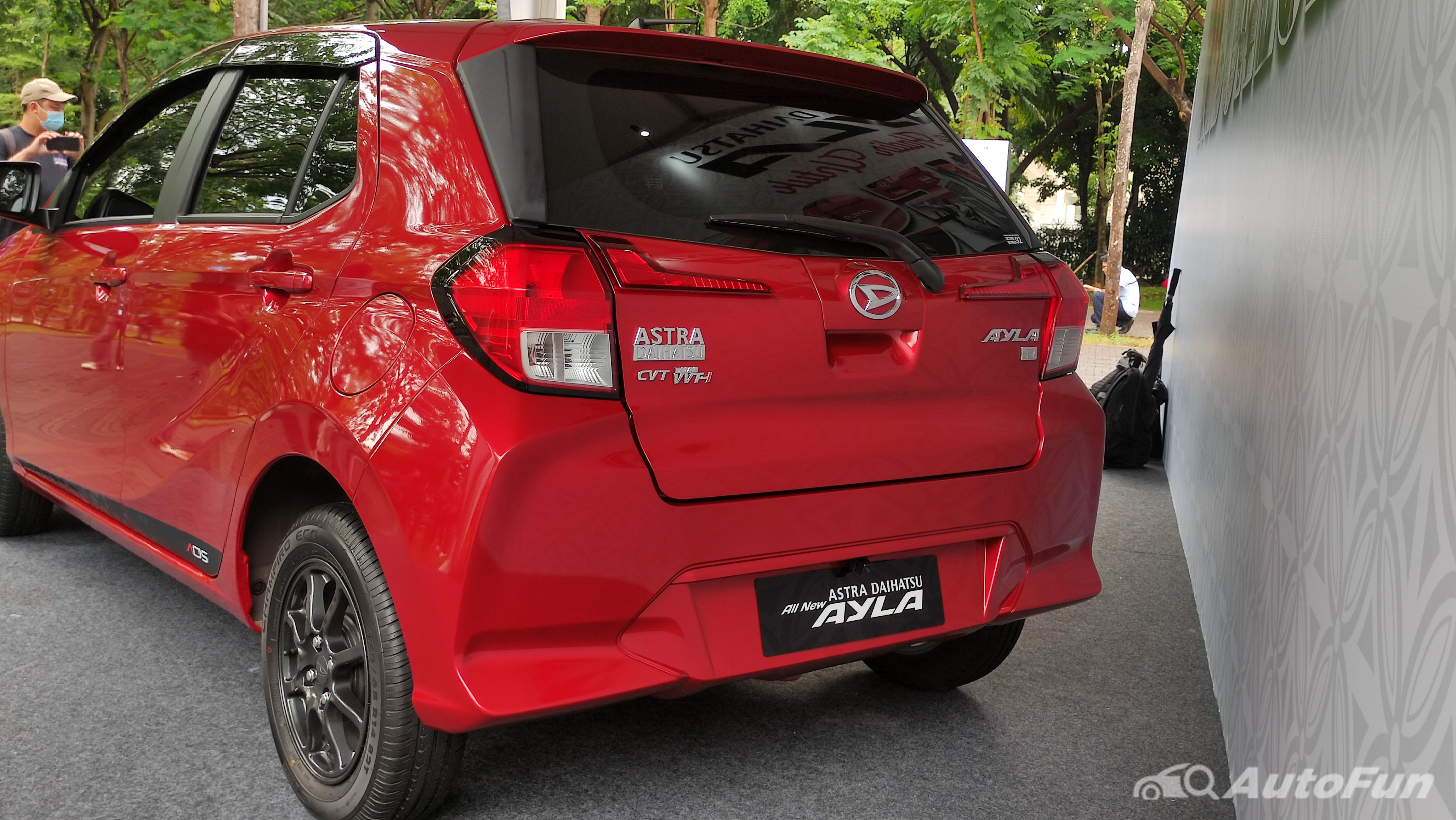 Selain Beda Logo, Apakah Tampilan Daihatsu Ayla 2023 dengan All New Perodua Axia Sama? | Autofun